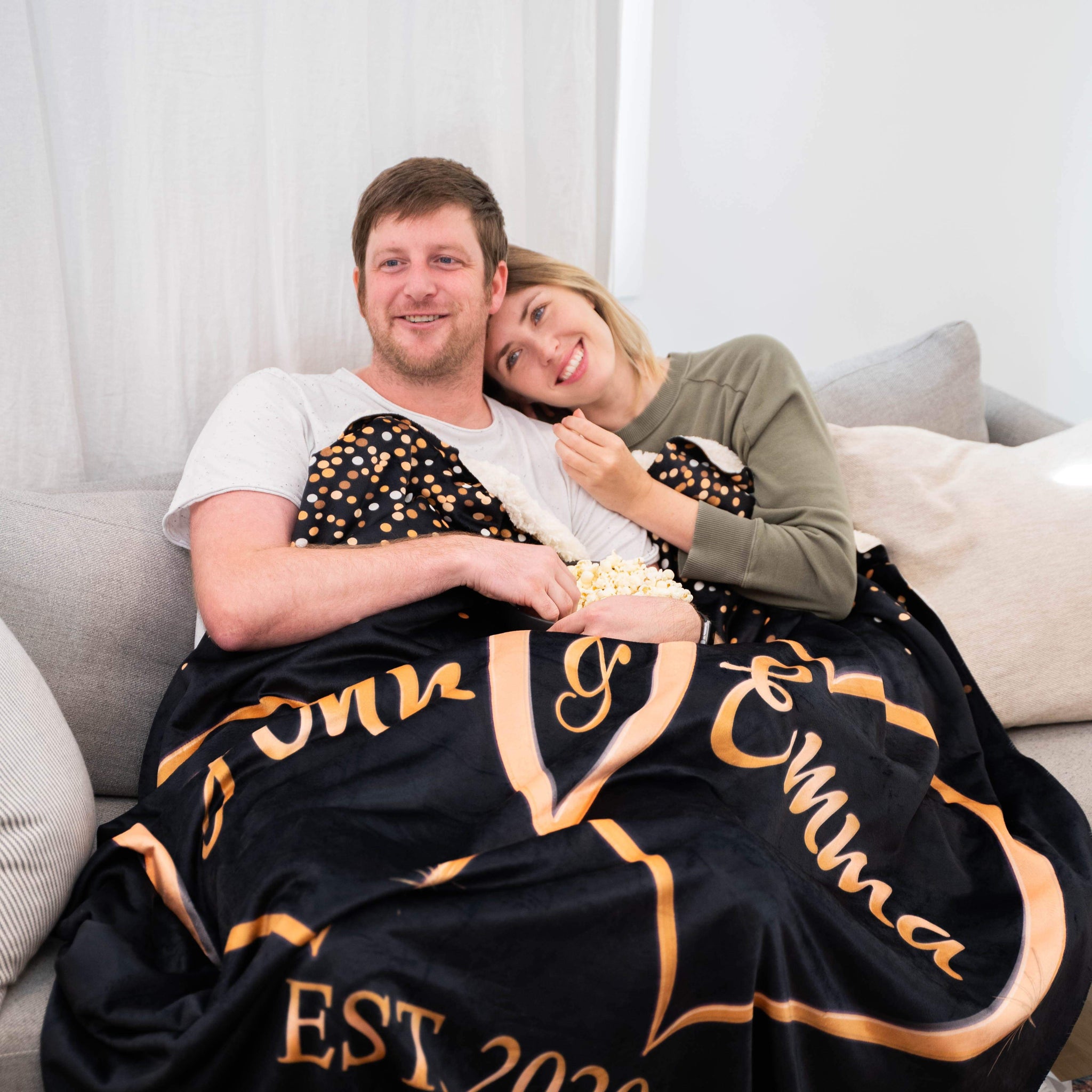 Premium Quality Personalized Blanket for Couples | Couple Desires